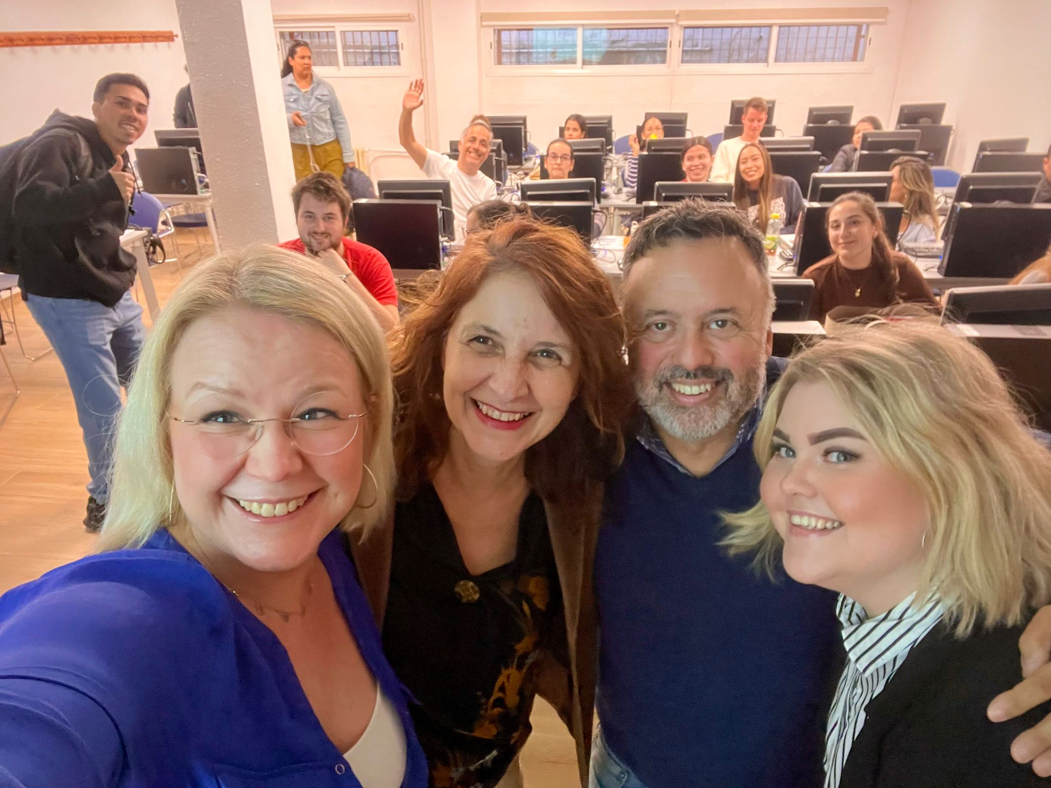 Charla: Hungry for Finland – Towards the Future Food Tourism through ...